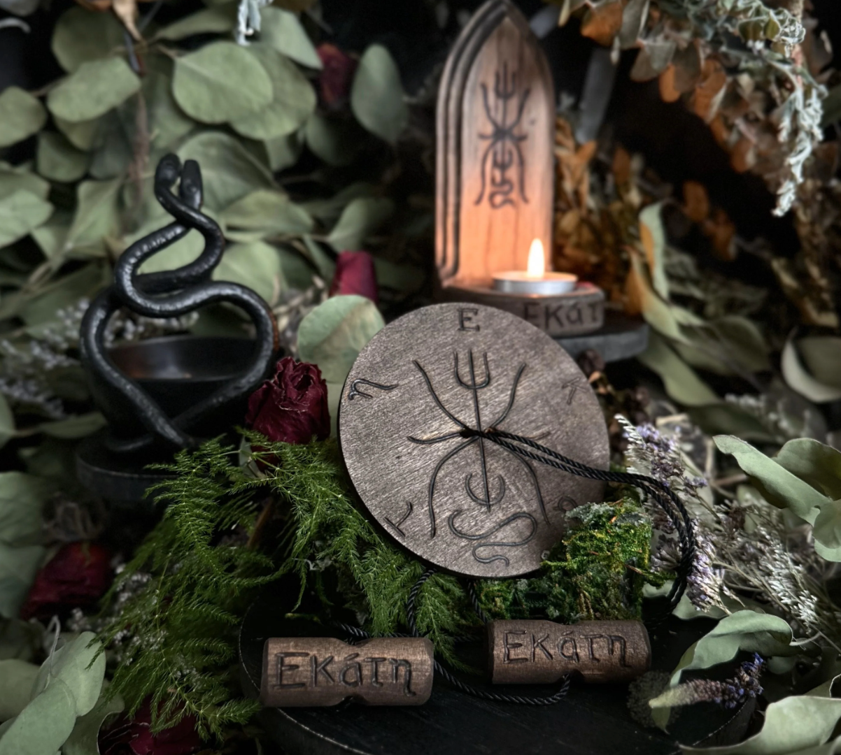 ComaVvitch - Hekate Iynx Wheel | The Crooked Path