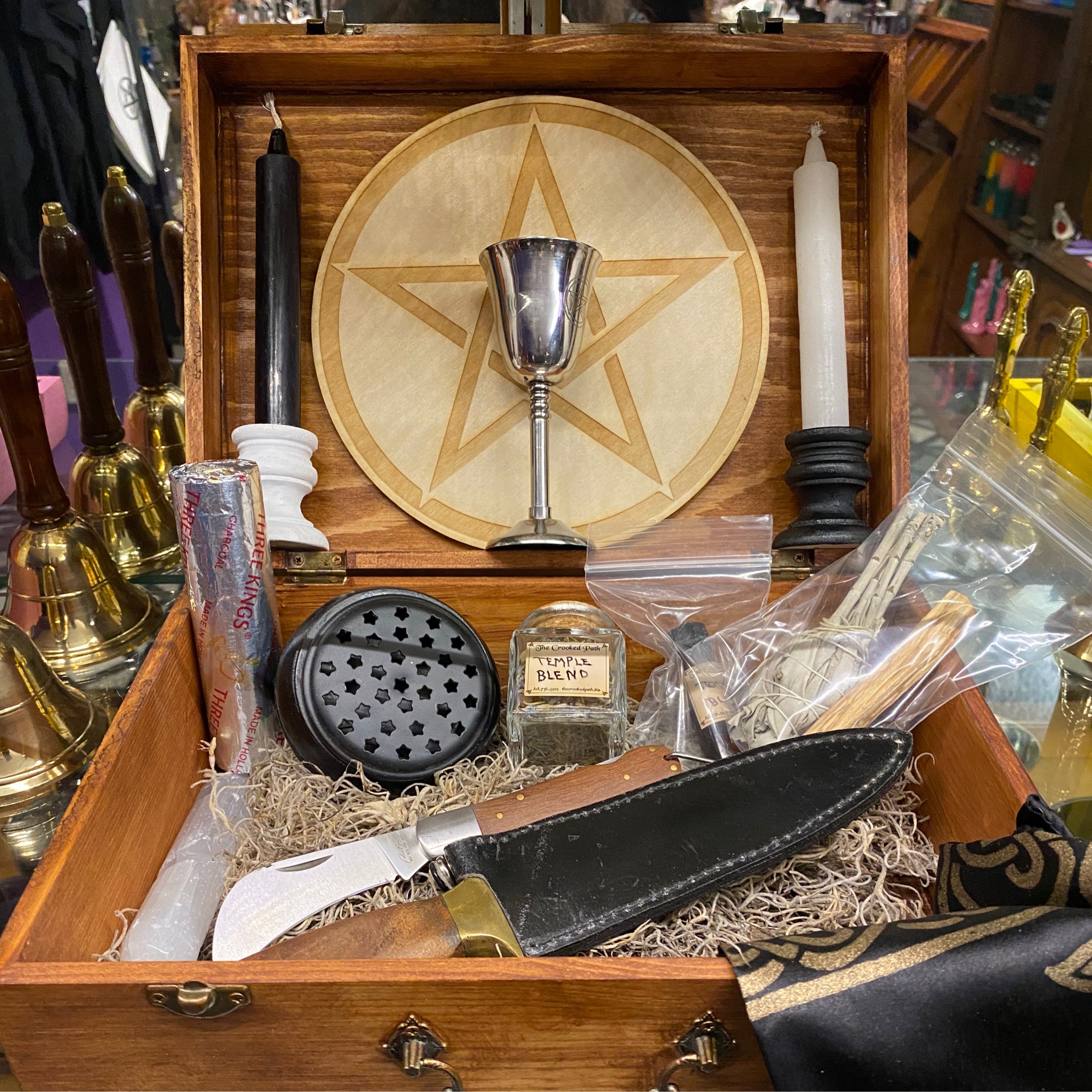 Portable Altar Kit | The Crooked Path